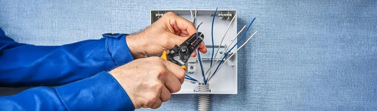 Top 10 Electrician Wire Strippers | Tradify™