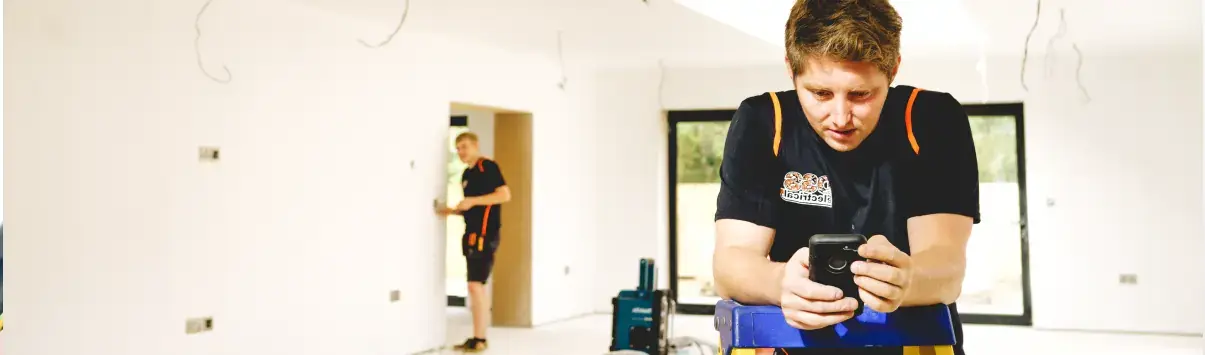 Five Tough Phones for Tradespeople | Tradify™